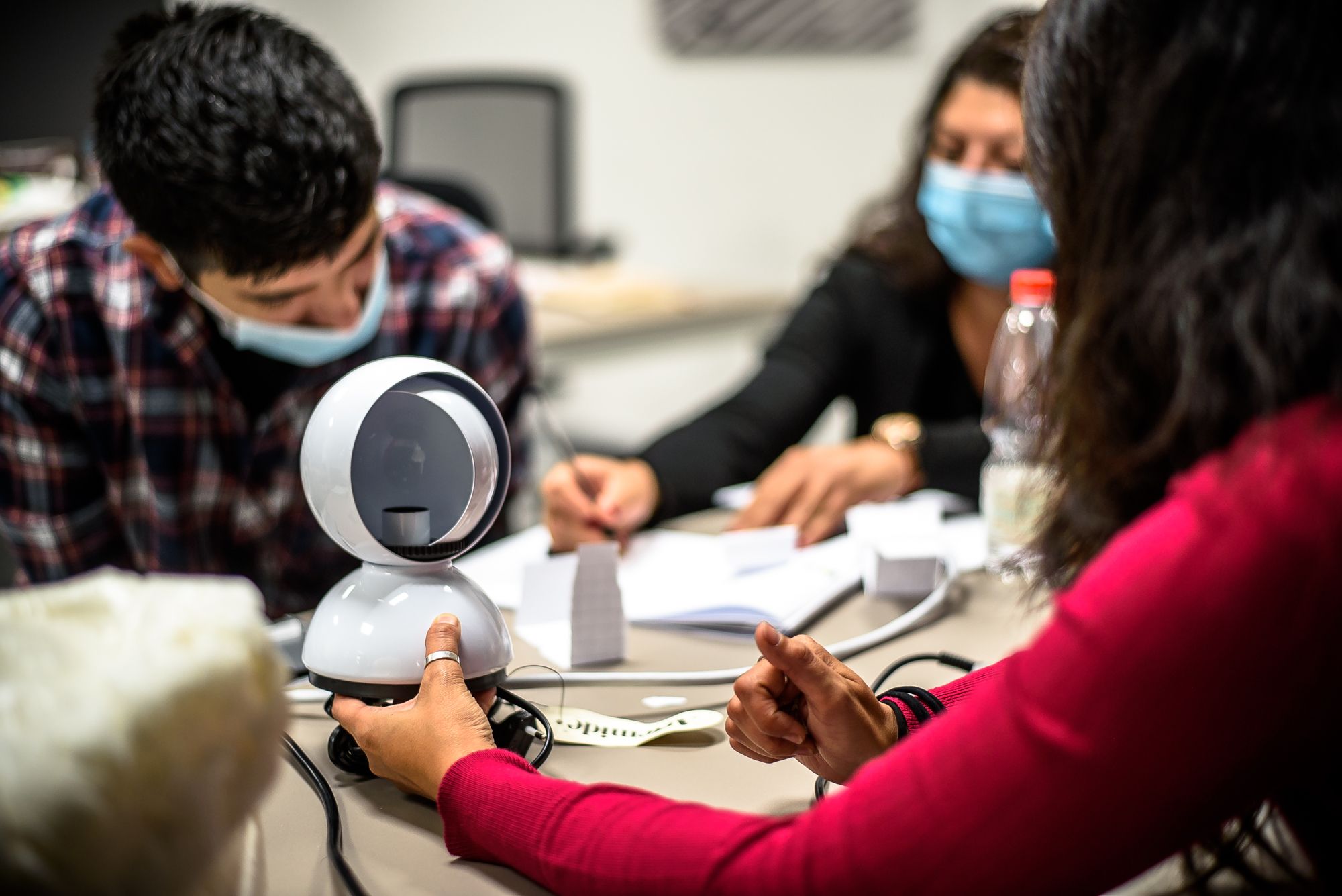 Sustainable Packaging Design & Engineering • POLI.design